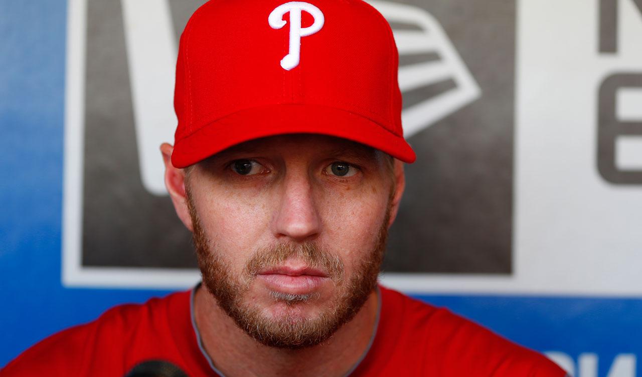 Former MLB Pitcher Roy Halladay Dies In Plane Crash