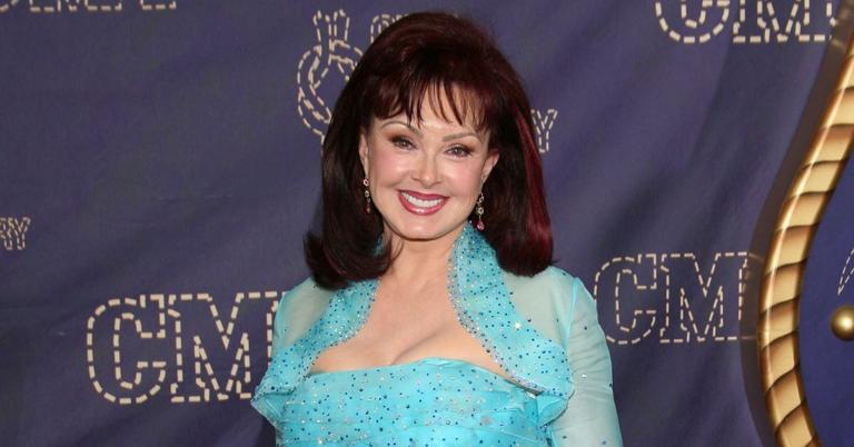 Naomi Judd’s Psychologist Was At Singer’s Home When Cops Arrived At ...