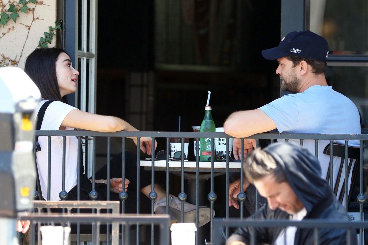 Joshua Jackson Caught With Actress Crystal Reed Weeks Before Diane ...