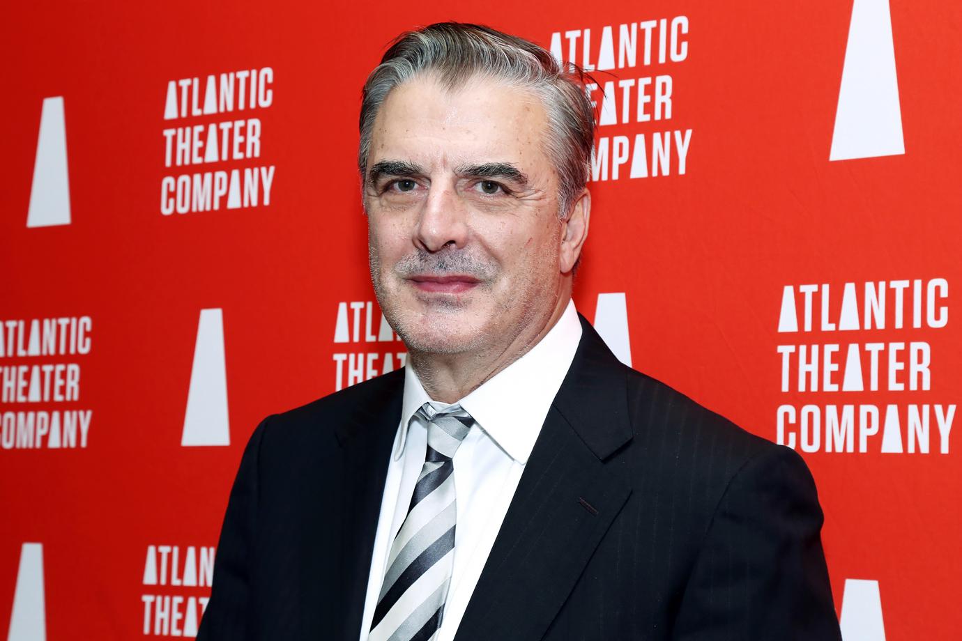 Chris Noth Smiles In First Sighting Since Sexual Assault Allegation Fallout