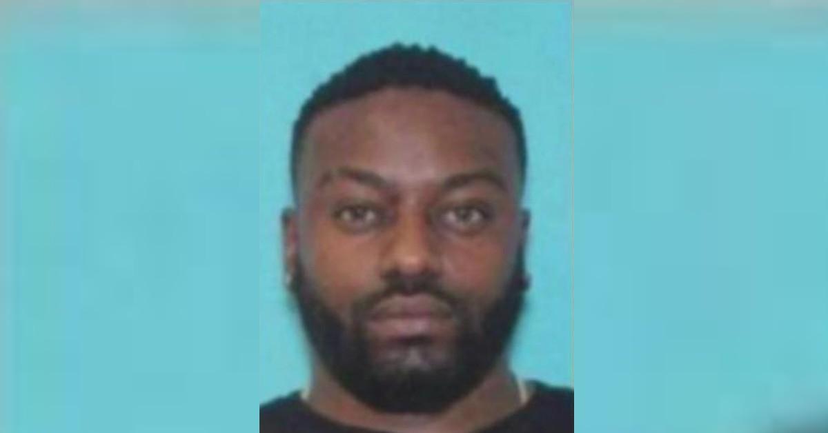 Chicago Parents' Autopsy Completed After Two Kids and Three Dogs Shot